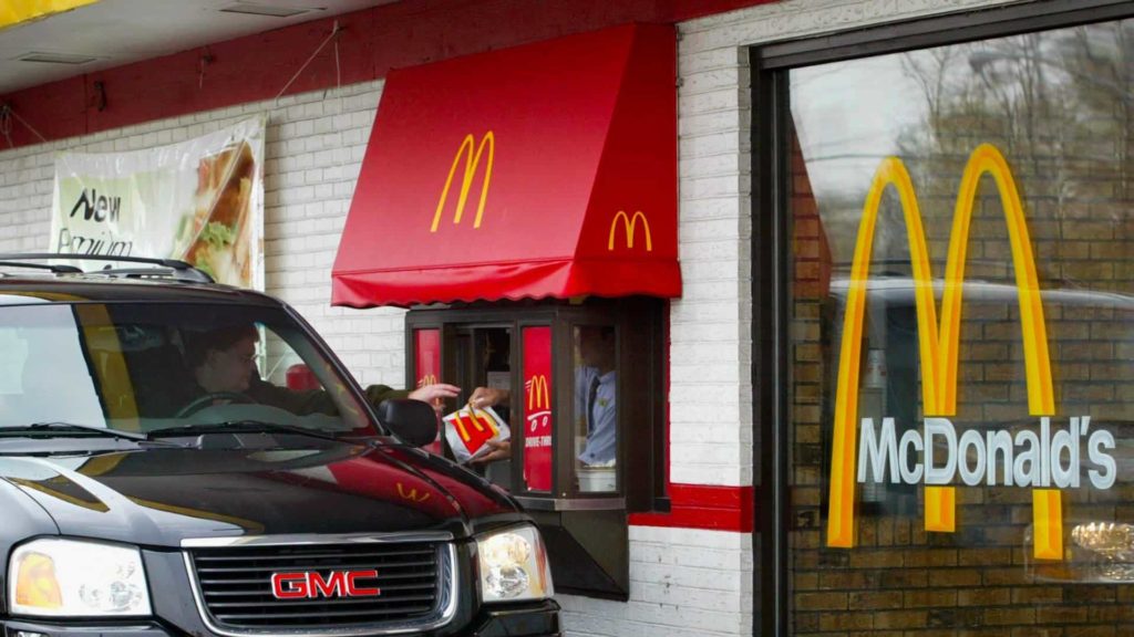 Top 13 Mistakes Everyone Makes When Ordering Fast Food!